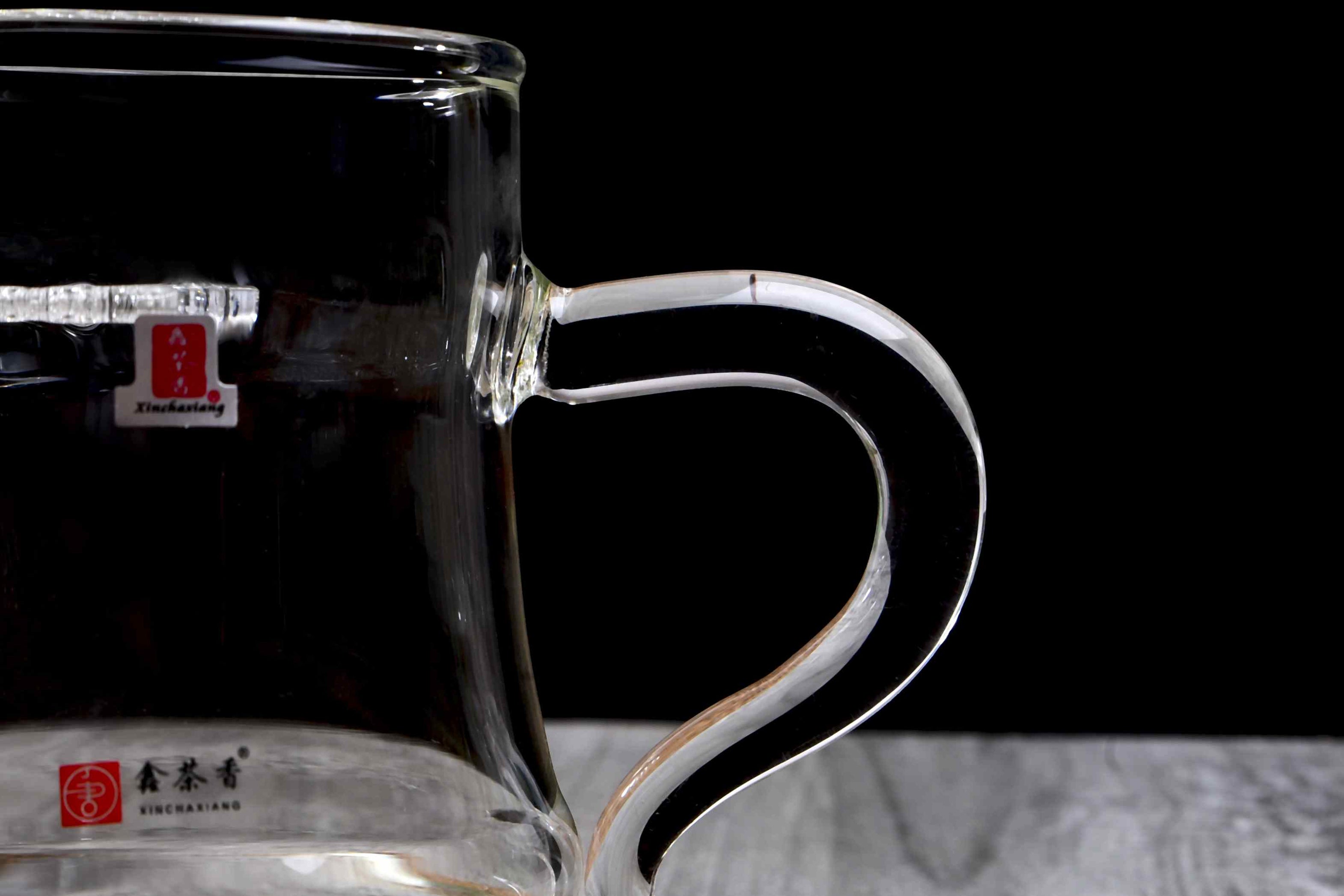 Grandpa Style Glass Cha Hai with Built-In Strainer — Yunnan Sourcing USA